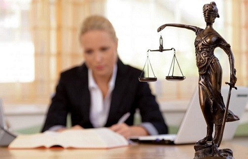 Legal Administrator Cover Letter Sample and Writing Tips - CLR