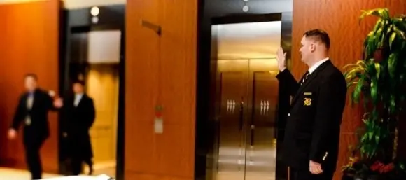 Lobby Attendant Resume: Sample, Job Description - CLR